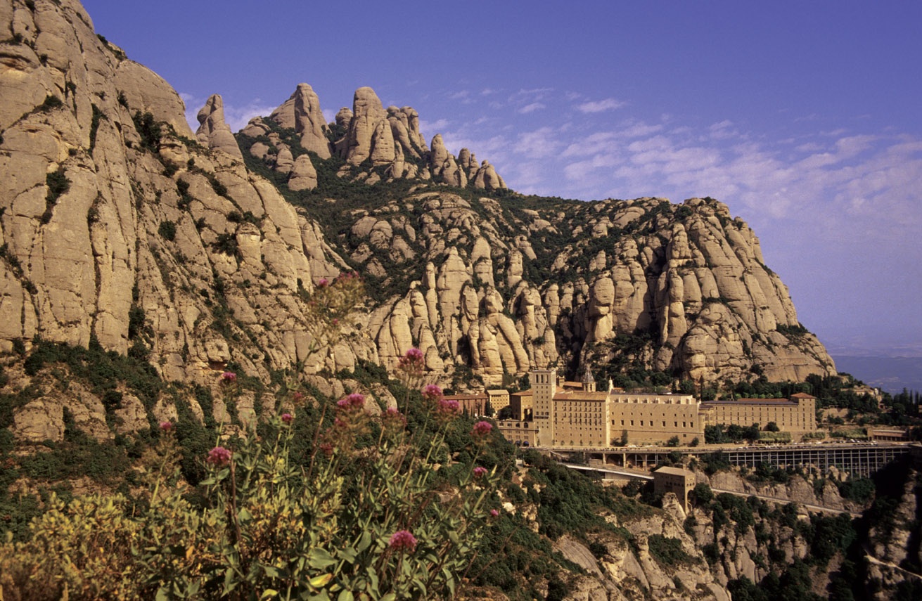 Montserrat - Half Day Tour - Barcelona Experts